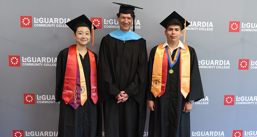 LaGuardia Community College Graduates 2,000+ at Commencement for Class ...